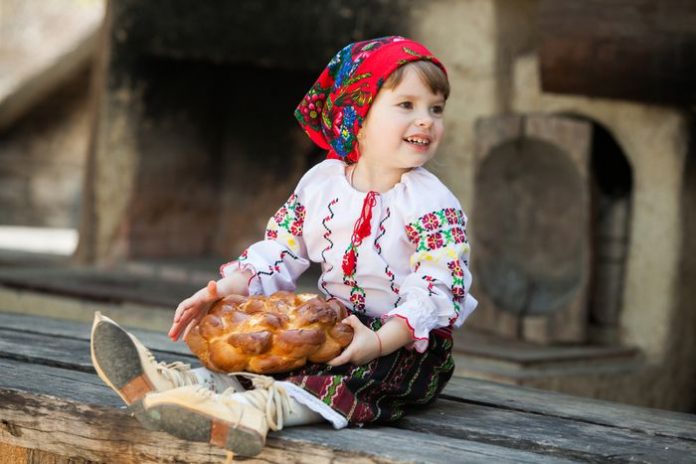 Romanian girl names - popularity and meaning | CleverMomHacks.com